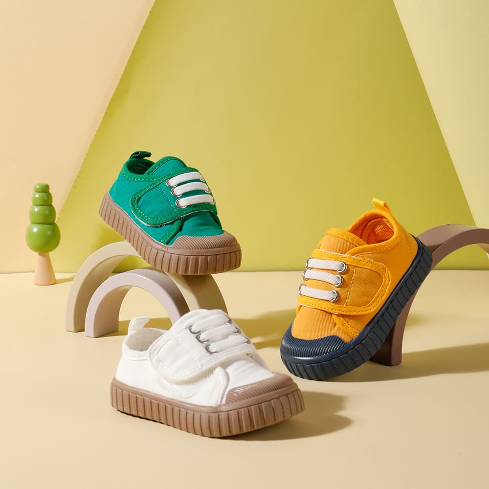 Toetots Caleb Kid Sneaker - Podiatrist-Approved for Healthy Foot ...